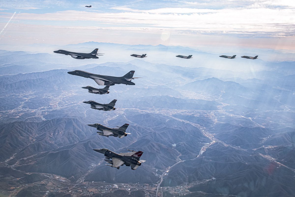 Akash Marathe on Twitter: "RT @AbdNav2K2: Vipers of Osan in a SPAMRAAM configuration - 5x ...