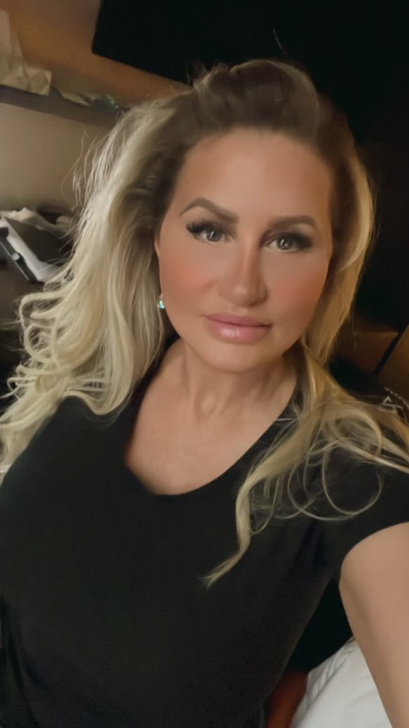 Tw Pornstars Ryan Conner Twitter Almost The Holiday Season … Start