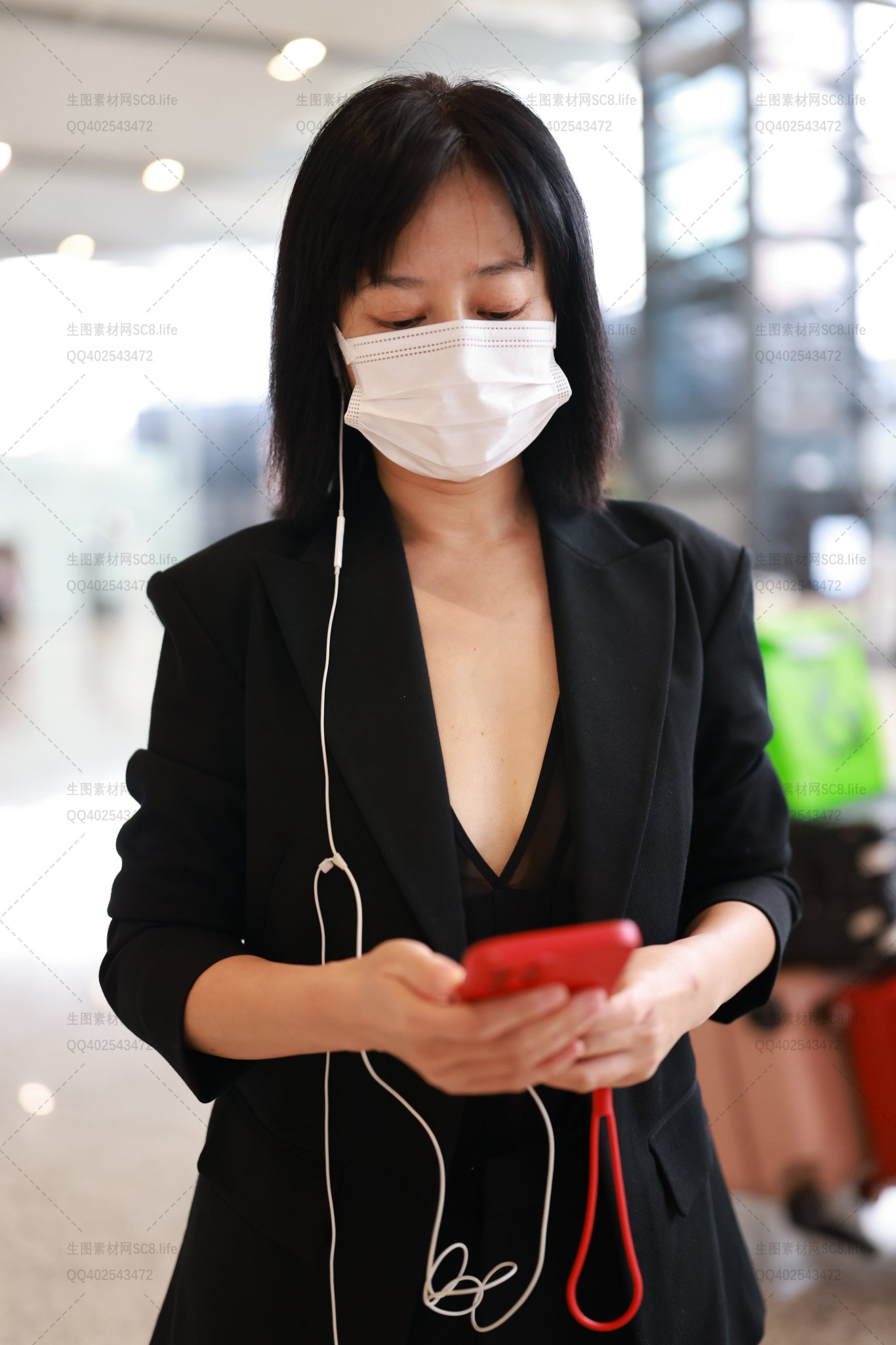 明星生图 长期网址 sc8.life on Twitter: "独家区 编号21 谭II卓 22年19号最新 机场开胸装美乳皮肤细节 148张 取~https://t.co ...