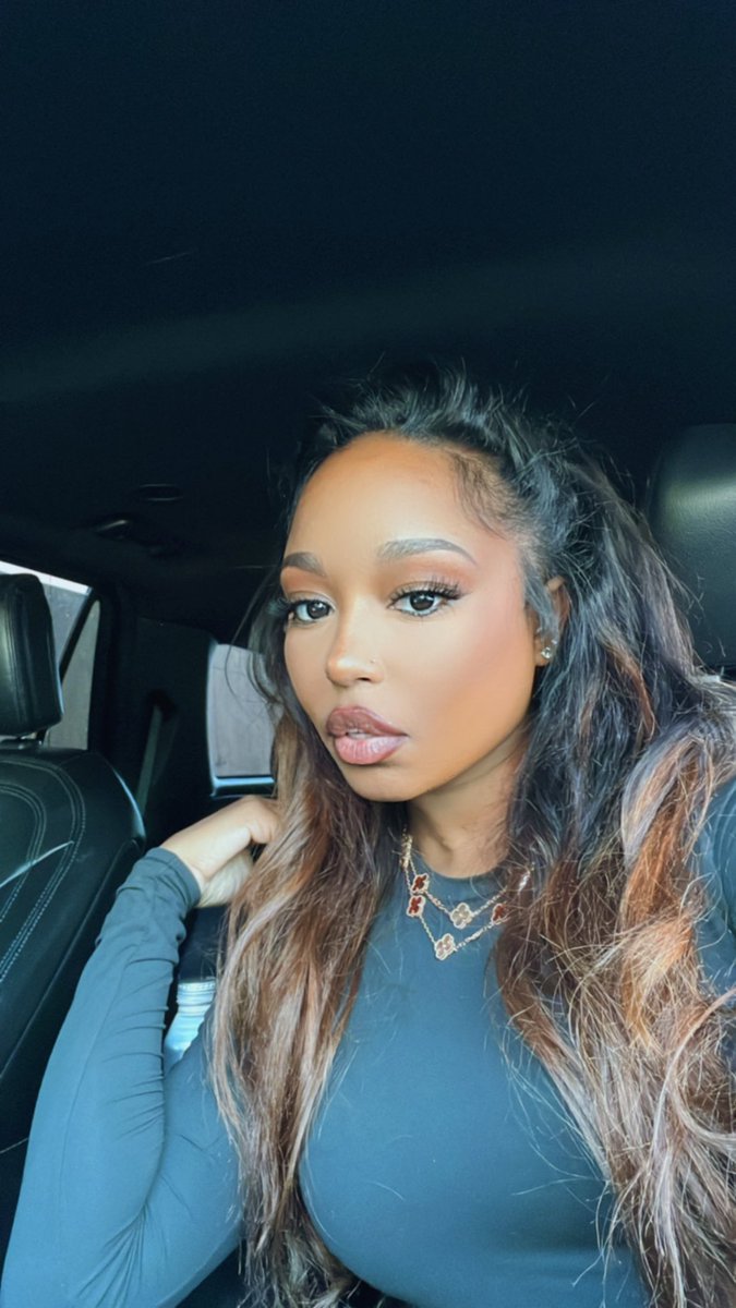 arm candy boss babe on Twitter: