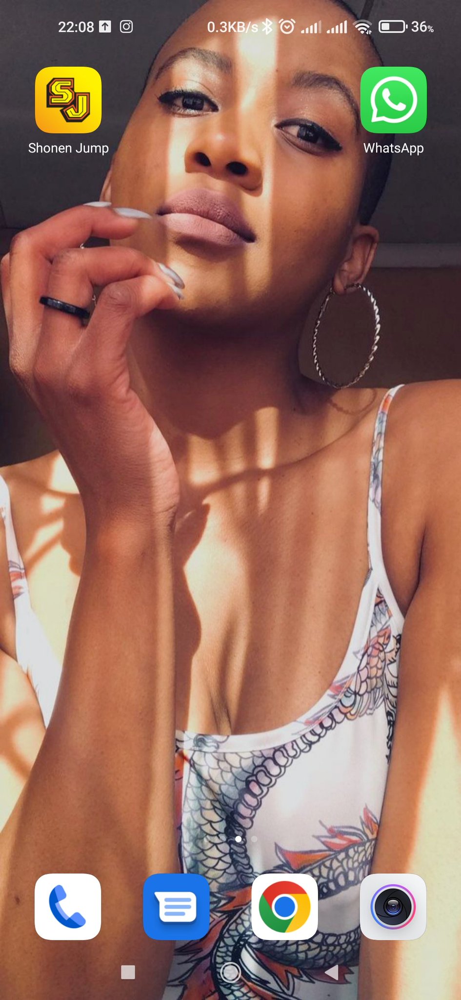 UMASUTHA_ZN 🇿🇦 on Twitter: "@cymopholia Meanwhile I have @Nomonde_sky as my wallpaper 😏 https ...