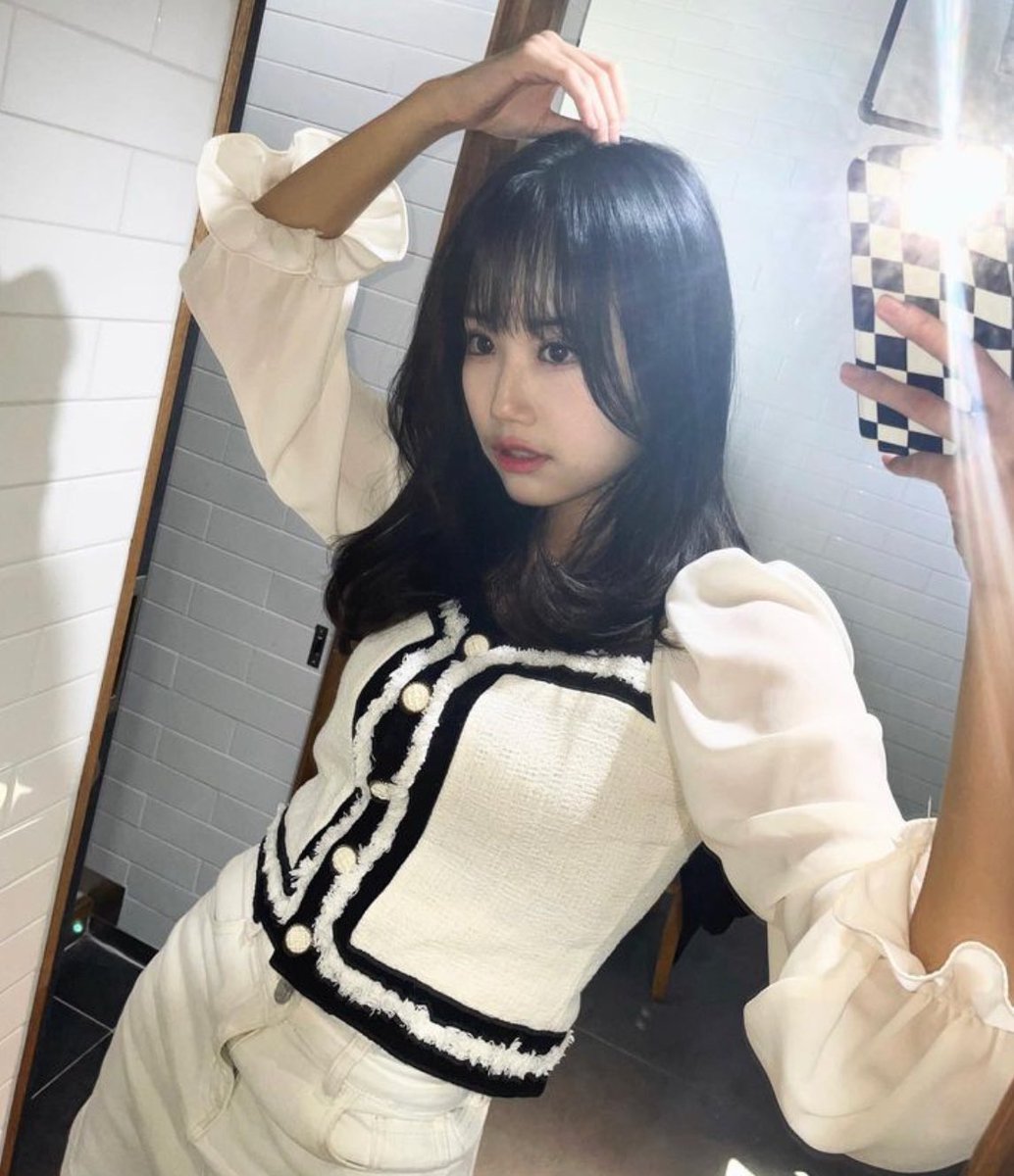 Ministry of Truth on Twitter: "RT @nugupromoter: Jo Ara Born in April 3rd, 2001 Main Dancer ...