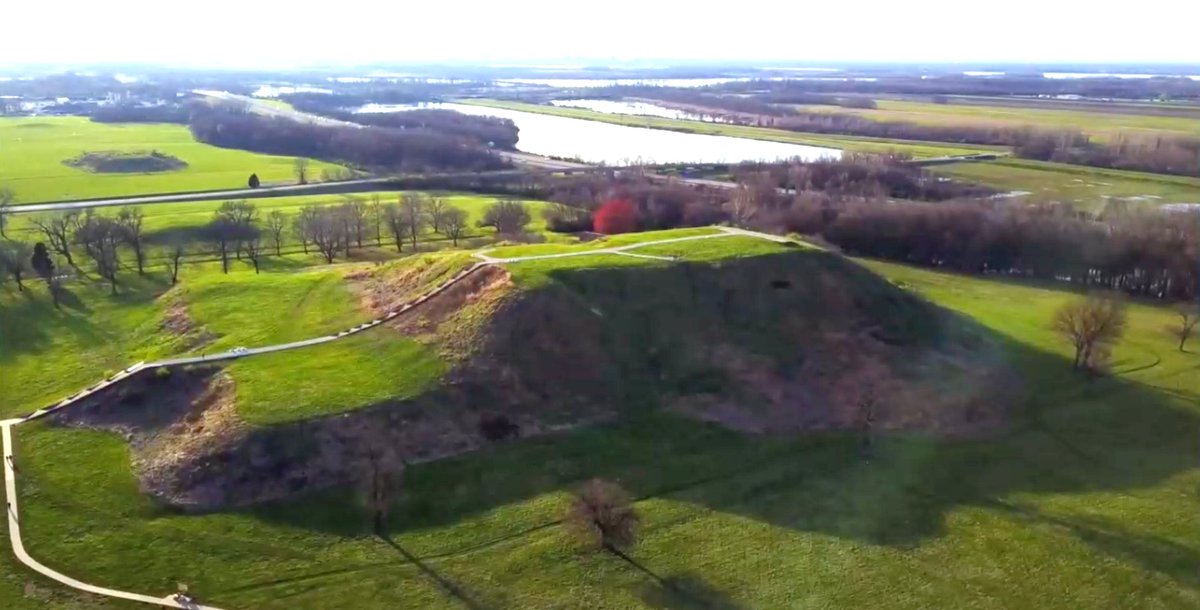 Entre 1933 y 1935, los túmulos de Spiro, en Oklahoma fueron saqueados ...