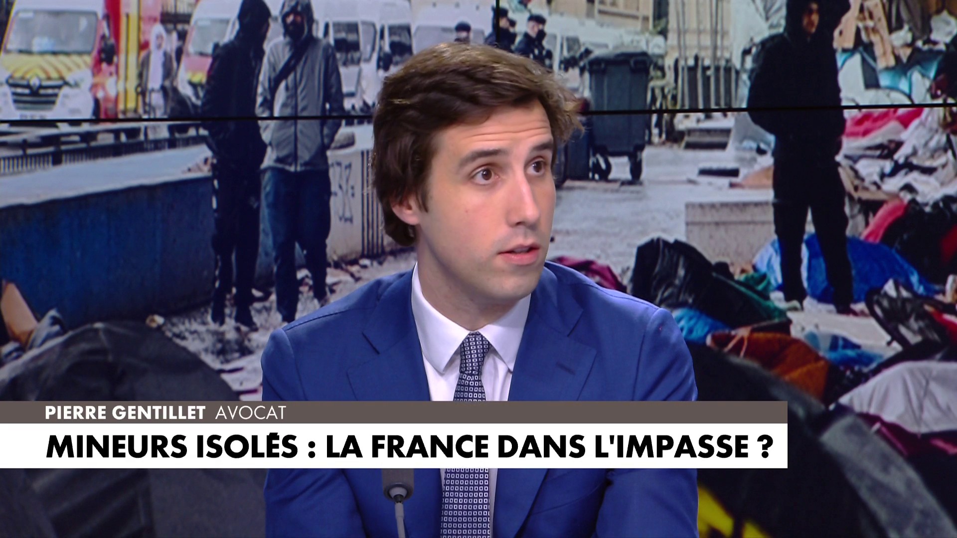 CNEWS on Twitter: "Pierre Gentillet : «Moi j’aimerais bien que ces gens accueillent un peu chez ...