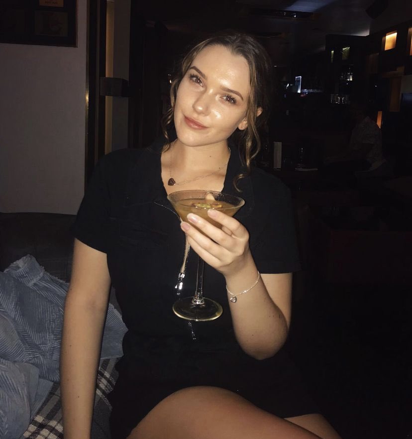 Mia On Twitter Who Wants To Do Me A Quick Tribute😉 Cumtribute