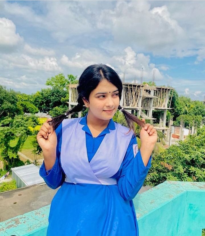 Ayesha Siddiqa (@AyeshaS42) / Twitter