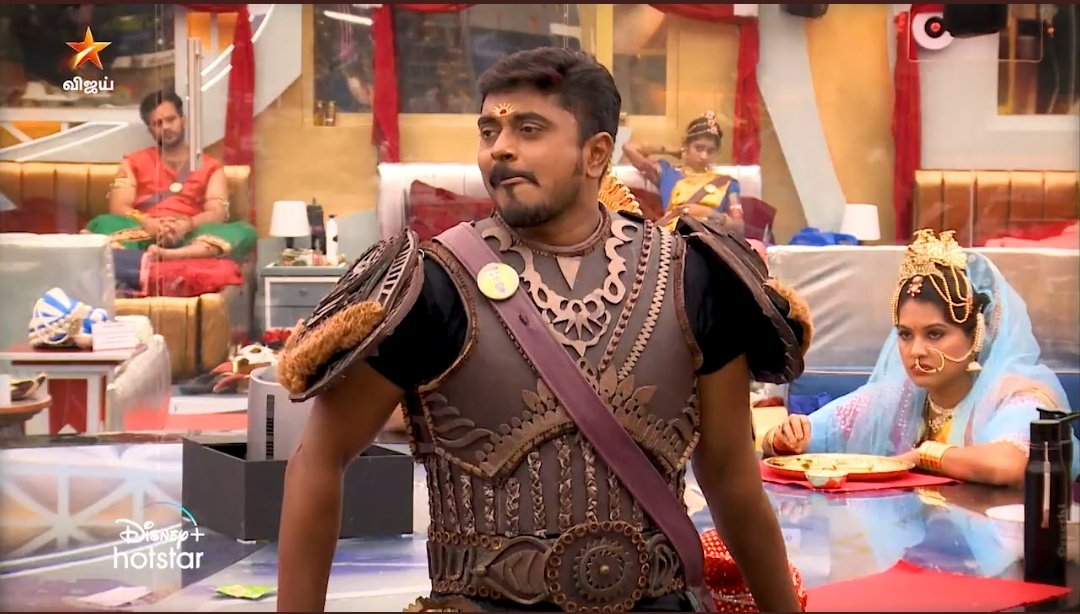 Akash Menon on Twitter: "@KatInHumanGuise This your idol?? #BiggBoss #biggbosstamil6 # ...