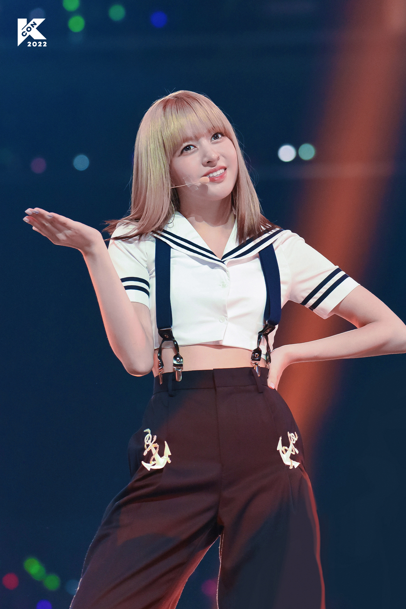 KCON official on Twitter: "💙KCON 2022 SPECIAL GIFT WEEK💙 KCON 2022 LA SHOW DAY2 BEHIND PHOTOS ...