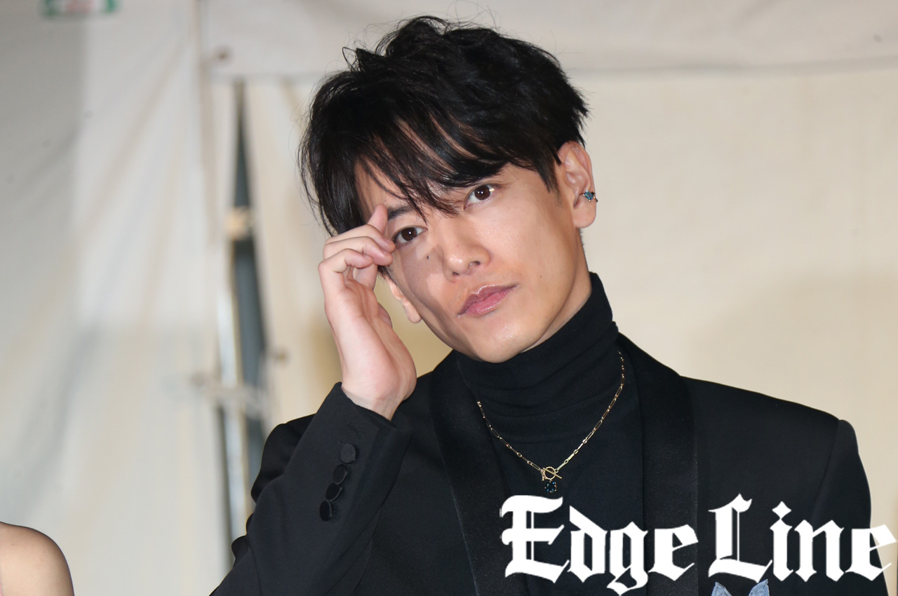 edgeline（エッジライン） on Twitter: "佐藤健「First Love 初恋」ブルーカーペットに登場【写真掲載1】 https://t.co/v0BAe0N01v # ...