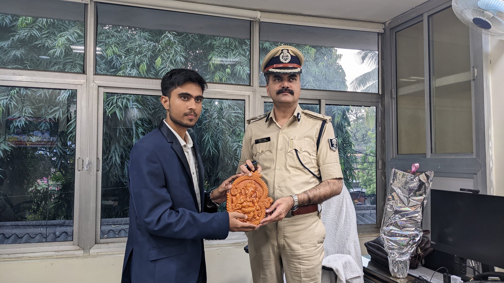 Ankit Dev Arpan on Twitter: "आदरणीय @vikasvaibhavips सर को जन्मदिवस की अनंत शुभकामनाएं। हम इनके ...