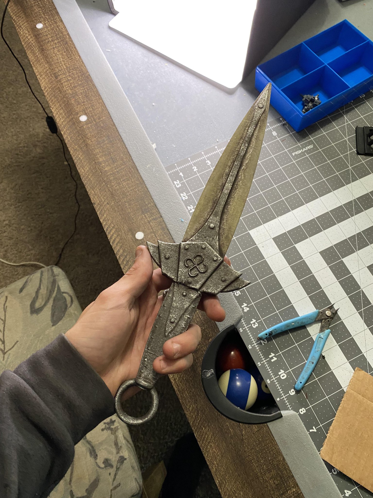 Şeyma on Twitter: "Bir Reddit kullanıcısı Skyrim'deki Dragonbone Dagger'ı 3d yazıcı ile yapmış👀🗡 ...