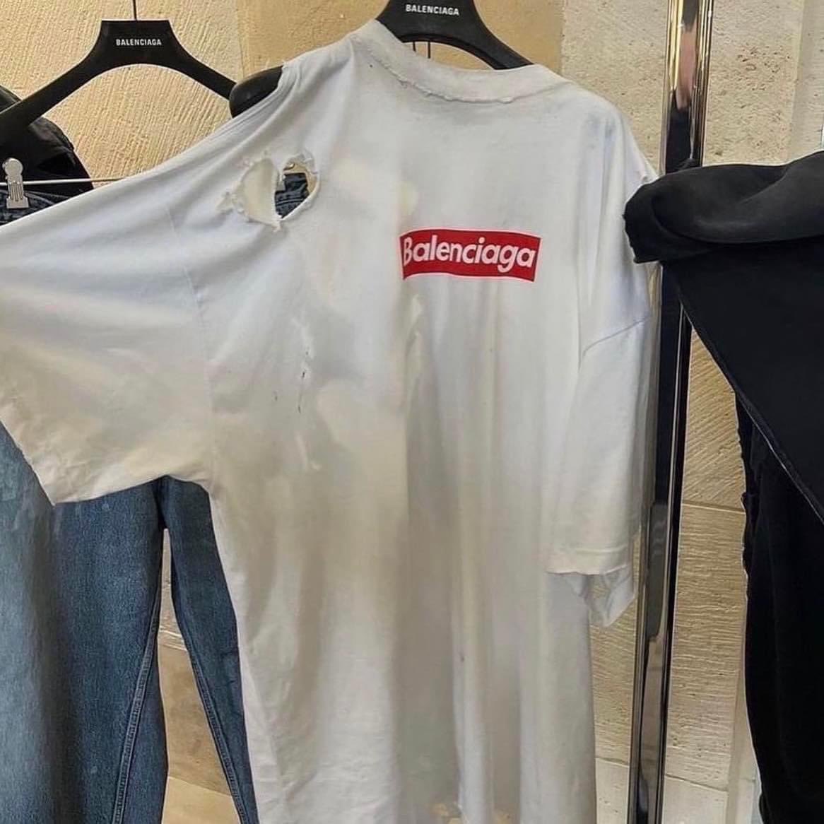 HommesThailand on Twitter: "Supreme X Balenciaga คอลแลปบอเรชั่นครั้งใหญ่แห่งวงการแฟชั่นคอนเฟิร์ม ...