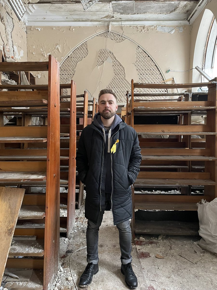 Anton Tymoshenko on Twitter: "#ЖовтаСтрічка — символ опору російській окупації. У День гідності ...