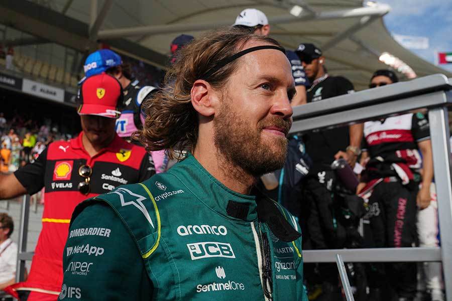 引退ニュース速報 on Twitter: "F1ベッテル、引退レース前の行動に世界が涙 花道で唯一ハグした相手が「本当に粋だ」（THE ANSWER） - Yahoo!ニュース - Yahoo ...