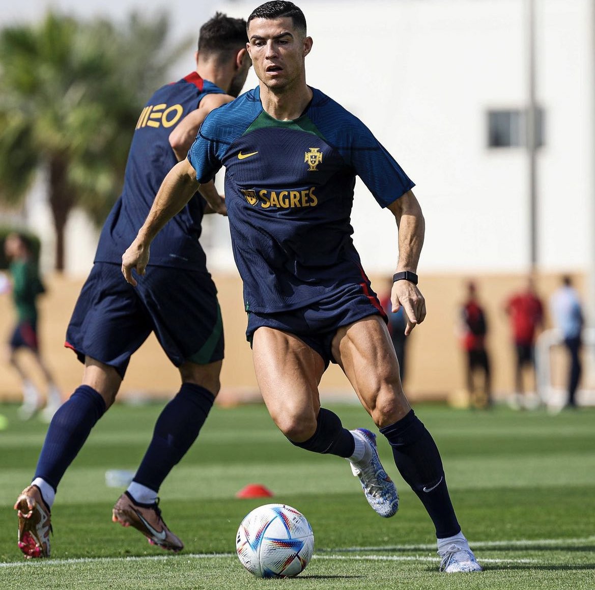 Pop Crave On Twitter Cristiano Ronaldo Becomes The First Person To