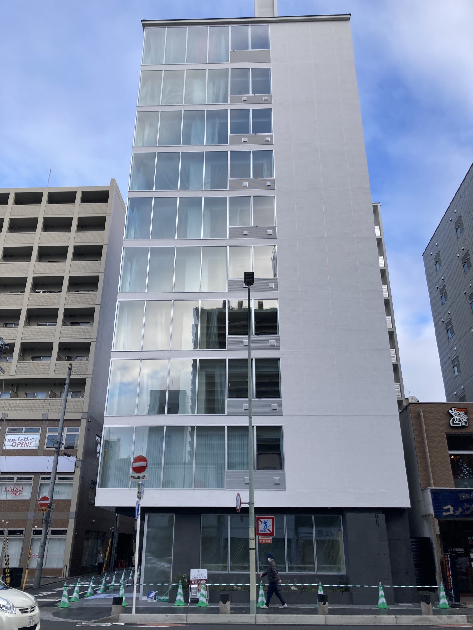 kyoto1192.com on Twitter: "堂々完成披露！ レ・ジェイド京都四条大宮 四条大宮の新たなランドマークになりえるか。 1階の店舗に注目してます！ https://t.co ...