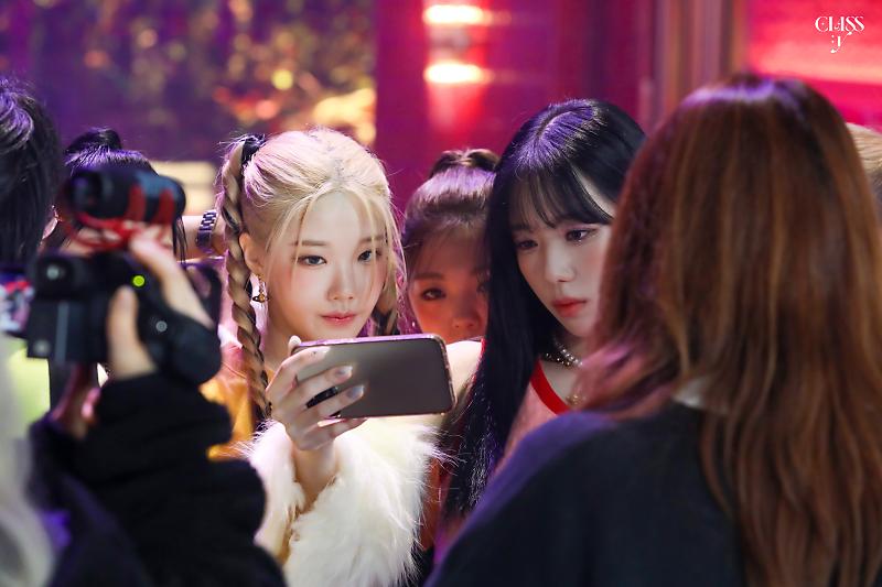 Classy Global On Twitter πΈ Tick Tick Boom And Zealous Mv Behind ν΄λΌμ¨ Classy M25classy
