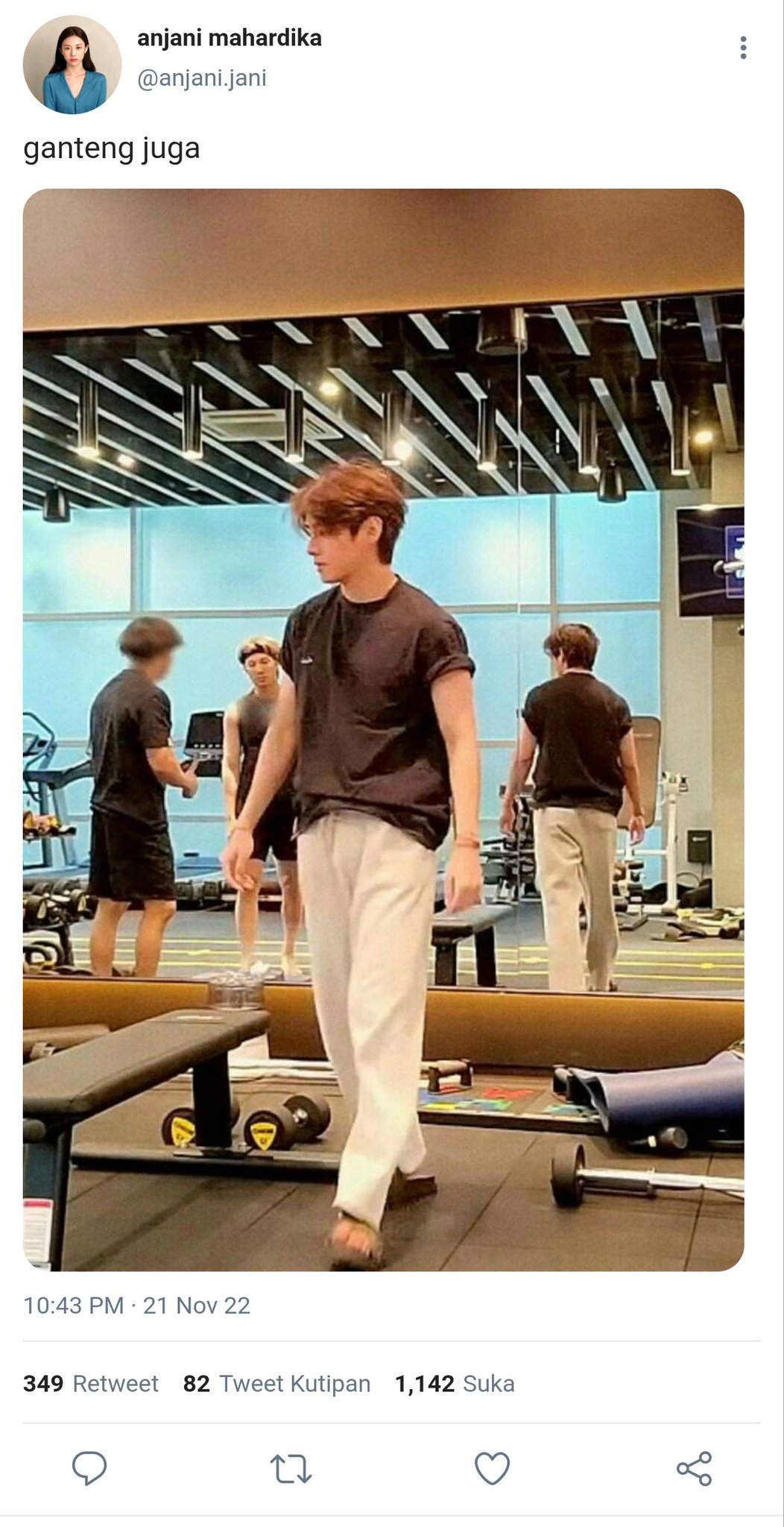 𝐚𝐤𝐬𝐚 bismillah ketemu yoongi on Twitter: "34. ganteng juga https://t.co/Hg3WnhqgHU" / Twitter