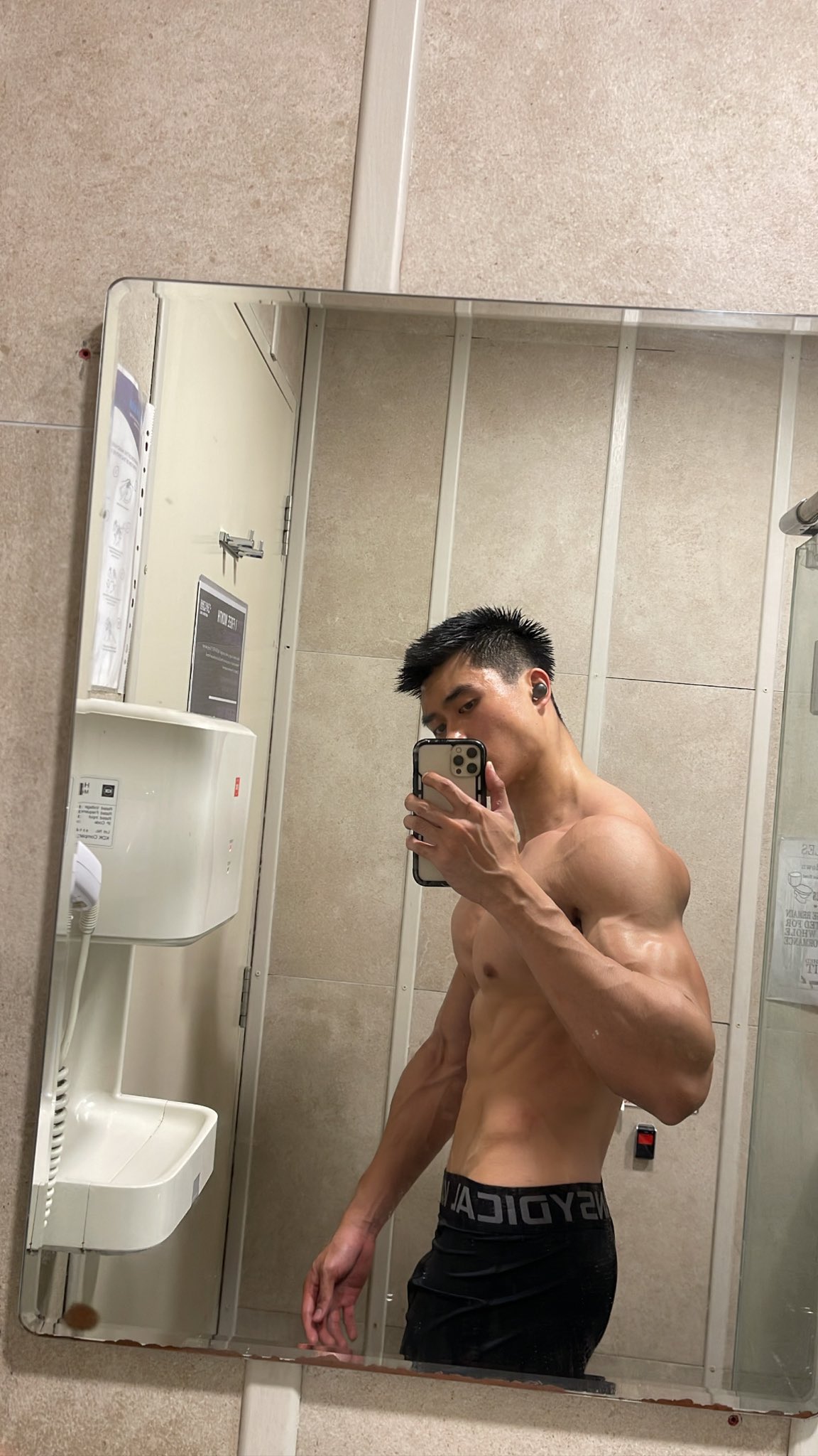 Aiden Ng on Twitter: "https://t.co/Pk8PdzQ1Uy" / Twitter