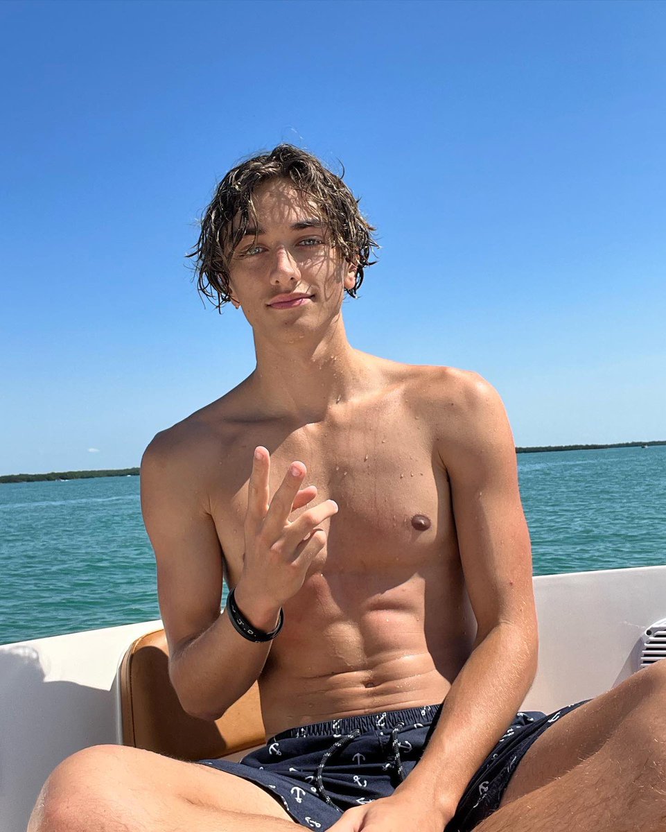 Guys & Other Drugs on Twitter: "Gavin Casalegno X Kit Connor"