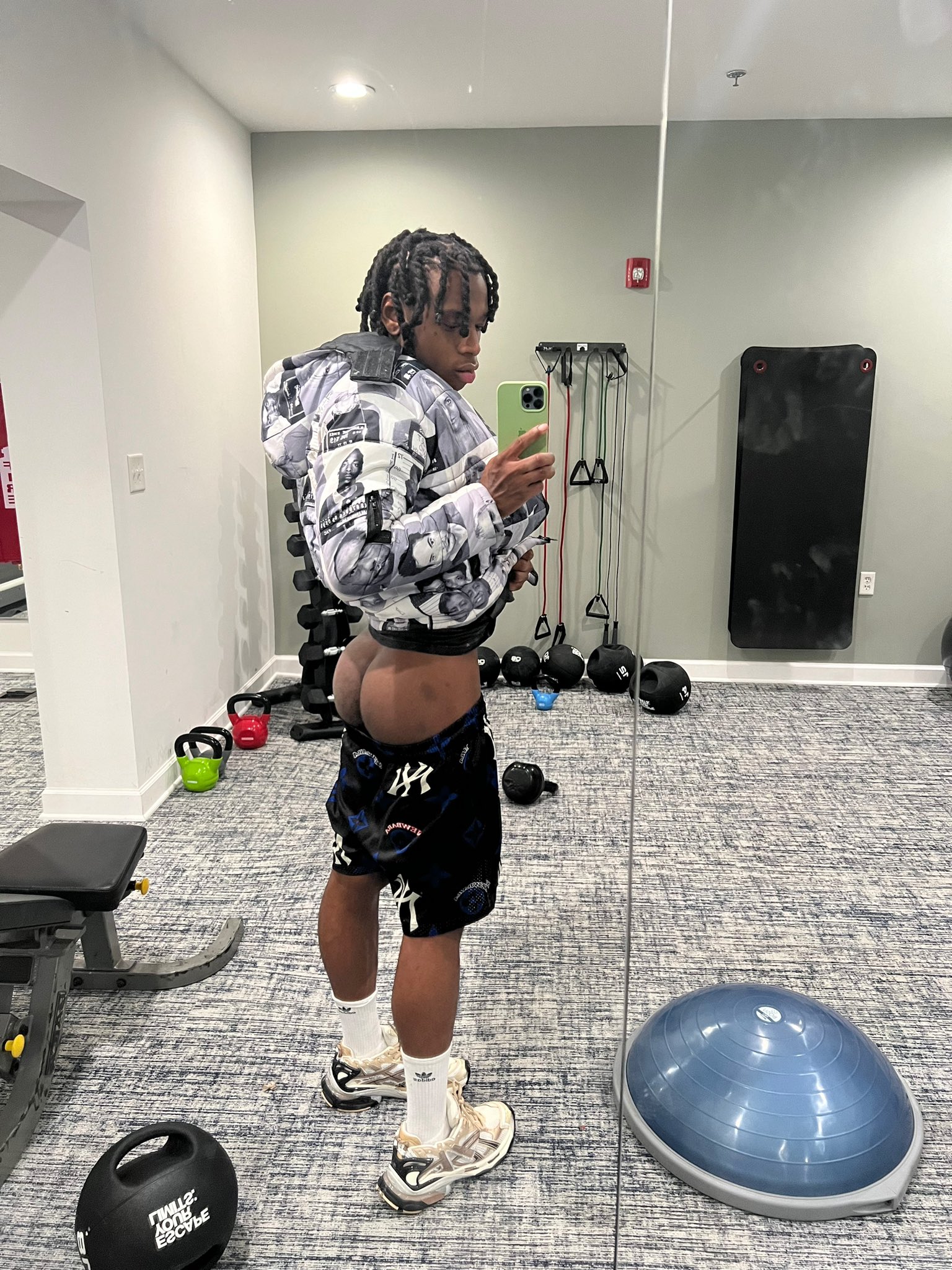 Reign Gxldenreign Twitter