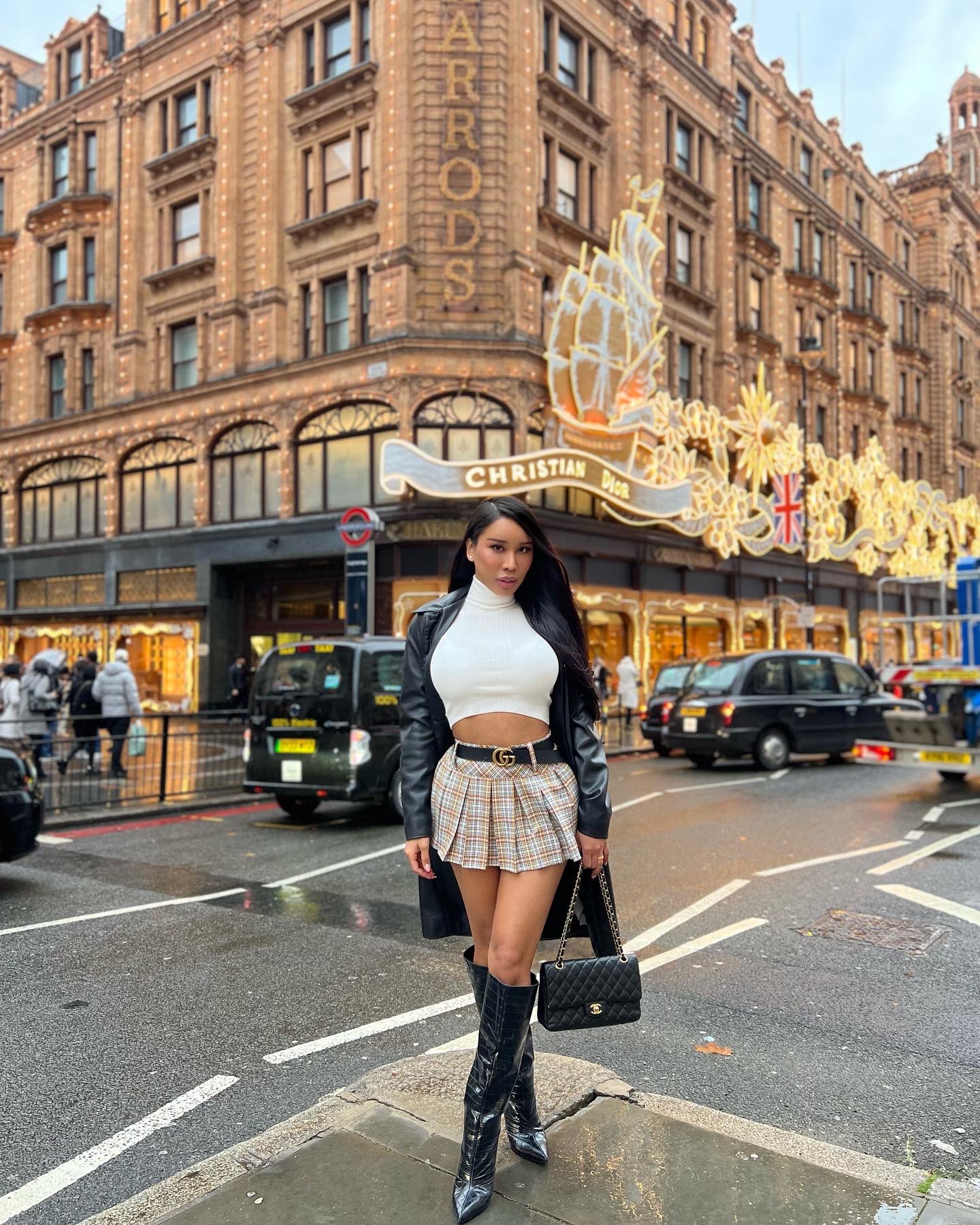 Ts Farahudson on Twitter: "F in the city 💕 https://t.co/16AXQpqVm4" / Twitter