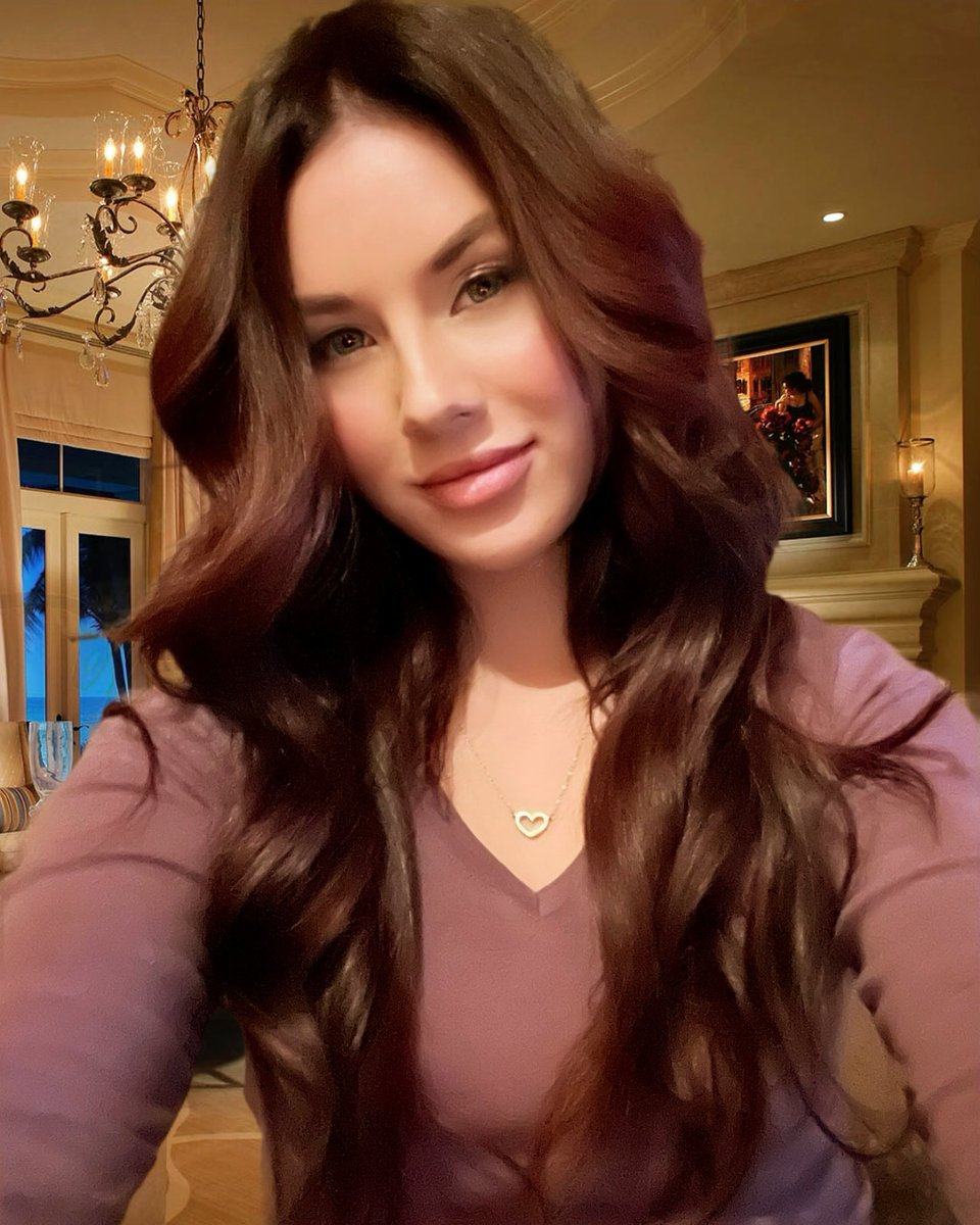 What Do You Think Of My New Long Locks 🍂 🌹𝓢𝓱𝔂𝓵𝓪 𝓙𝓮𝓷𝓷𝓲𝓷𝓰𝓼🥀 Shylajdotcom