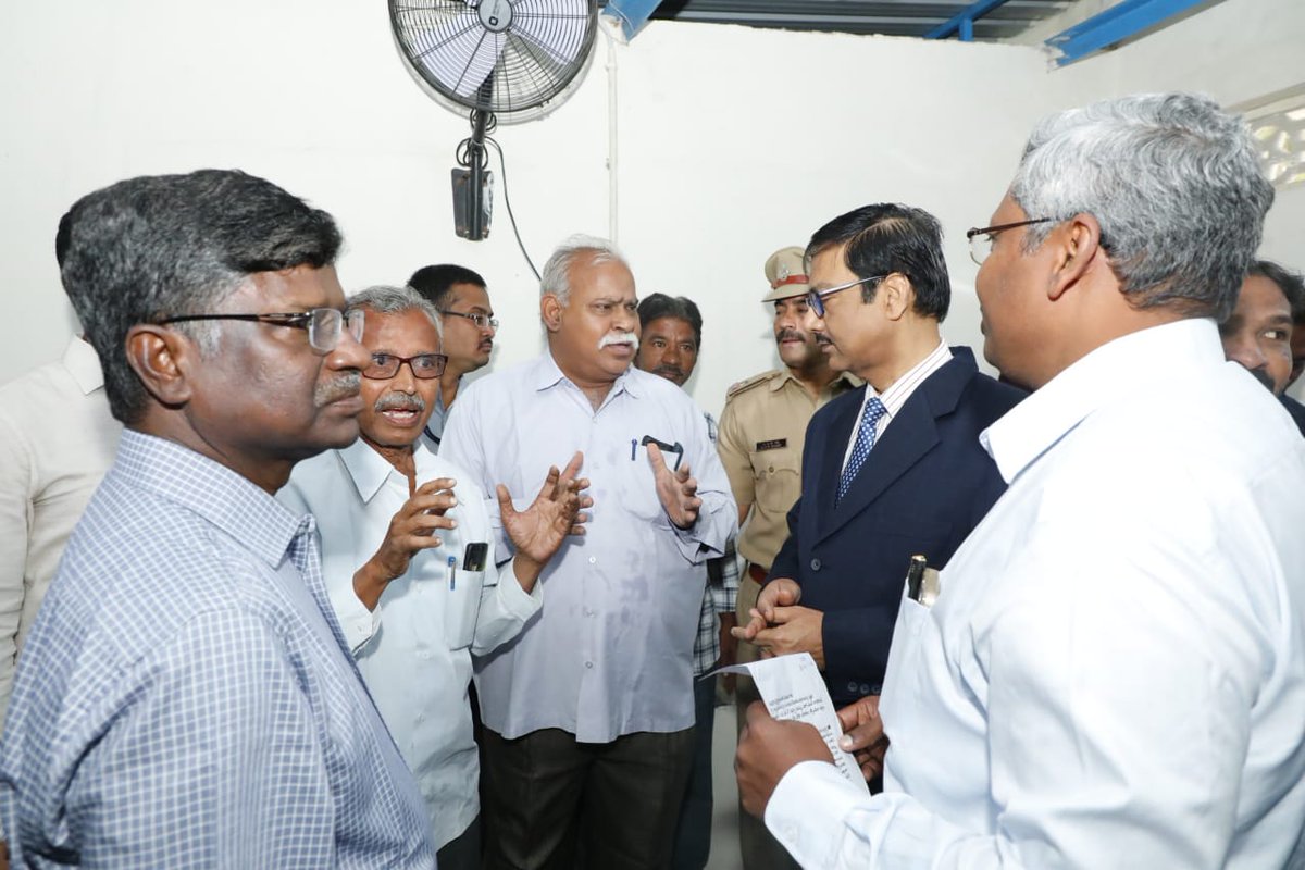 South Central Railway on Twitter: "Shri Arun Kumar Jain, General Manager, SCR inspected traffic ...