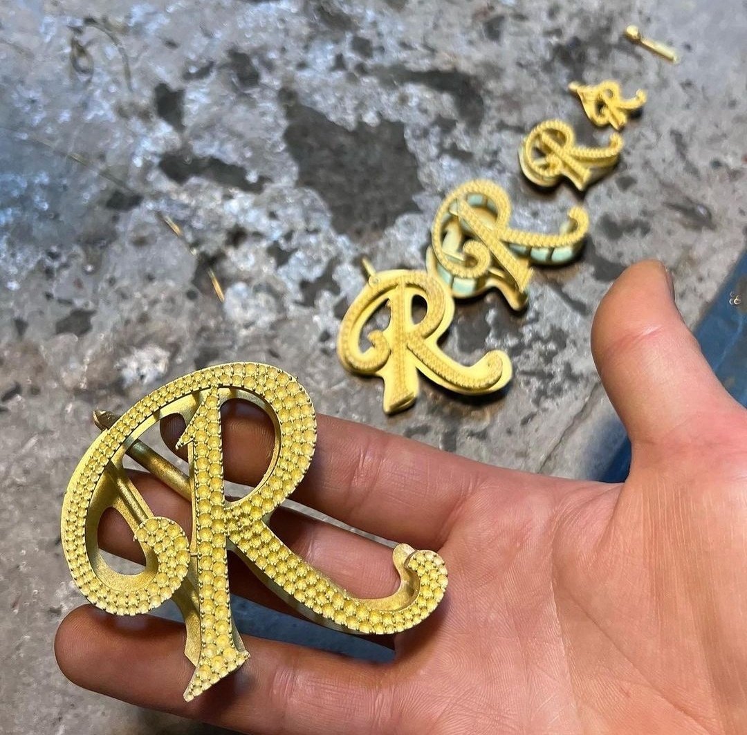 bb on Twitter: "RT @joyisthetics: cunstomized “R” accessories by changwan kim (waniwonder on ...