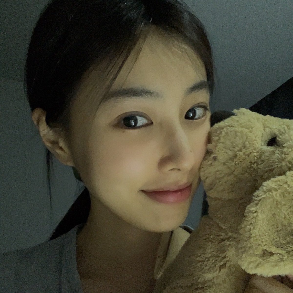 hyewon pics ☁️ on Twitter: "bubble update"