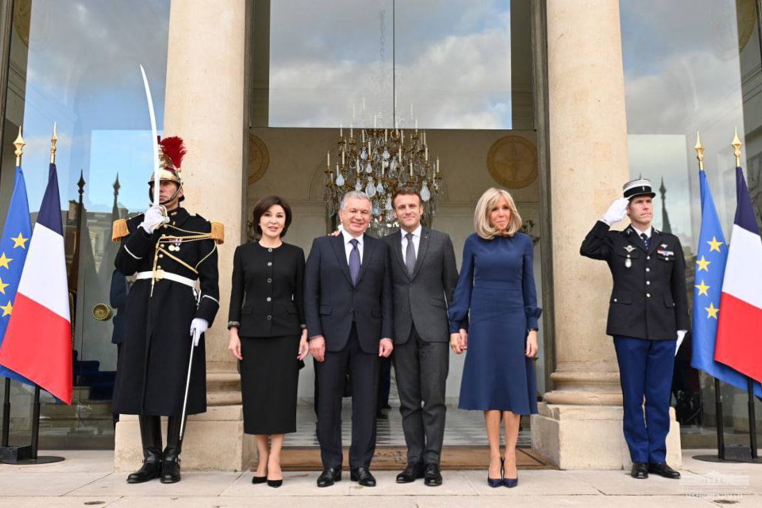 Shavkat Mirziyoyev's Press-service on Twitter: "Following the talks at the Elysian Palace ...