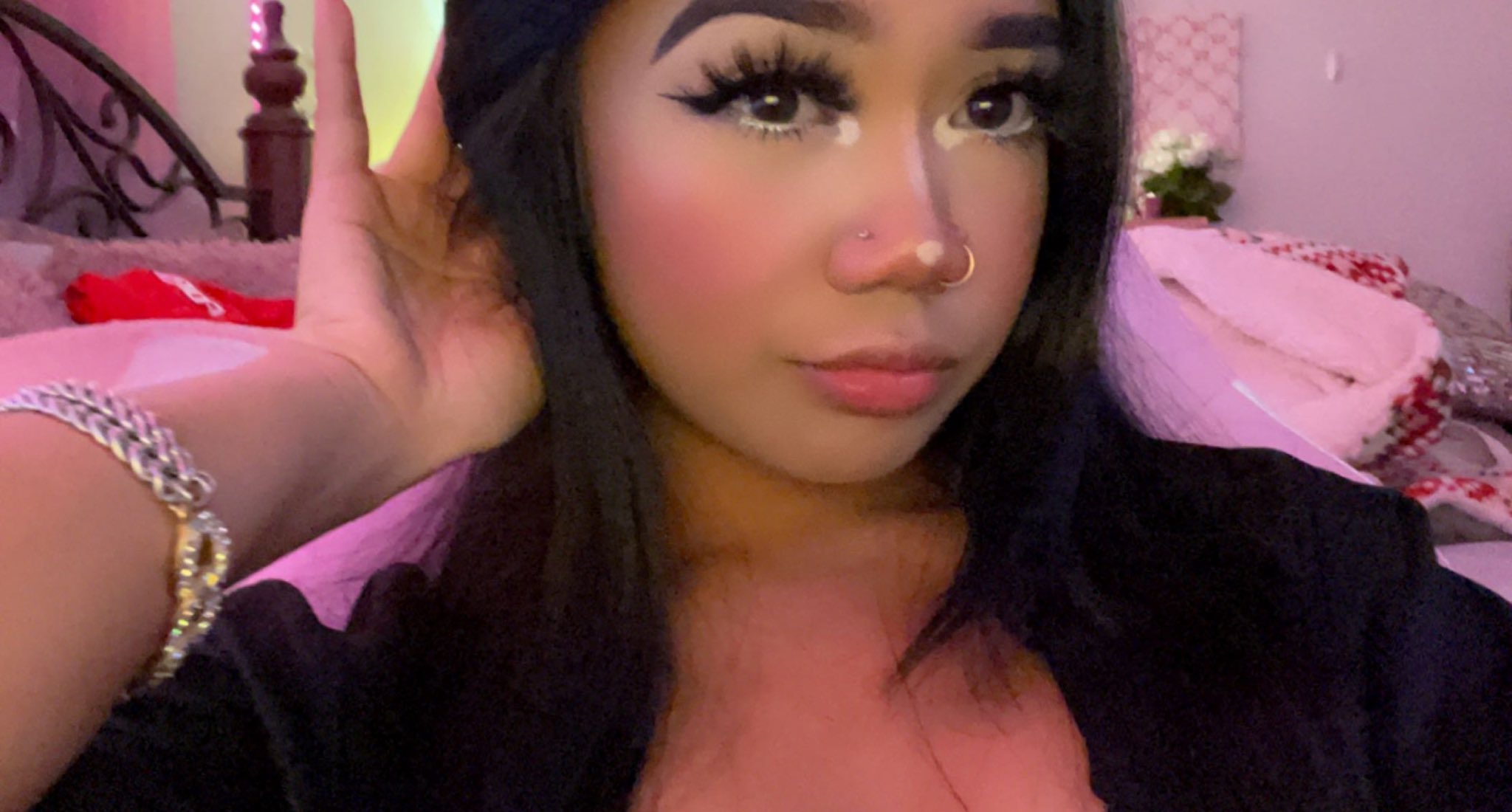 cece 🫧 on Twitter: "stream tn at 9:00 pm est https://t.co/9OSQObYyhD" / Twitter