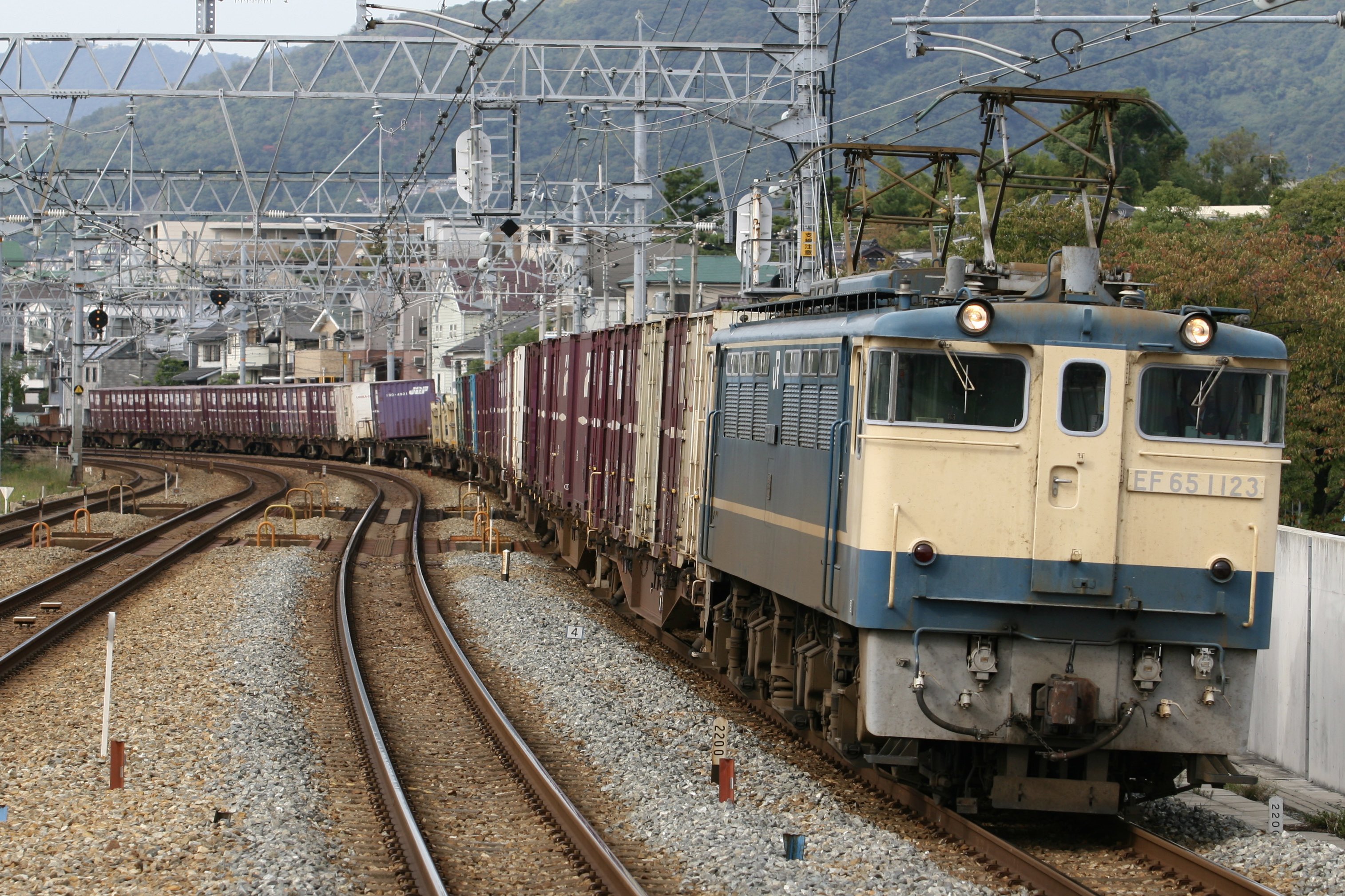 こじ太郎 on Twitter: "2008.10.25 72レ EF65 1123+コキ 関西へ遠征した際に撮影出来た原色白Hゴム機。 #1123号機の日 https://t.co ...