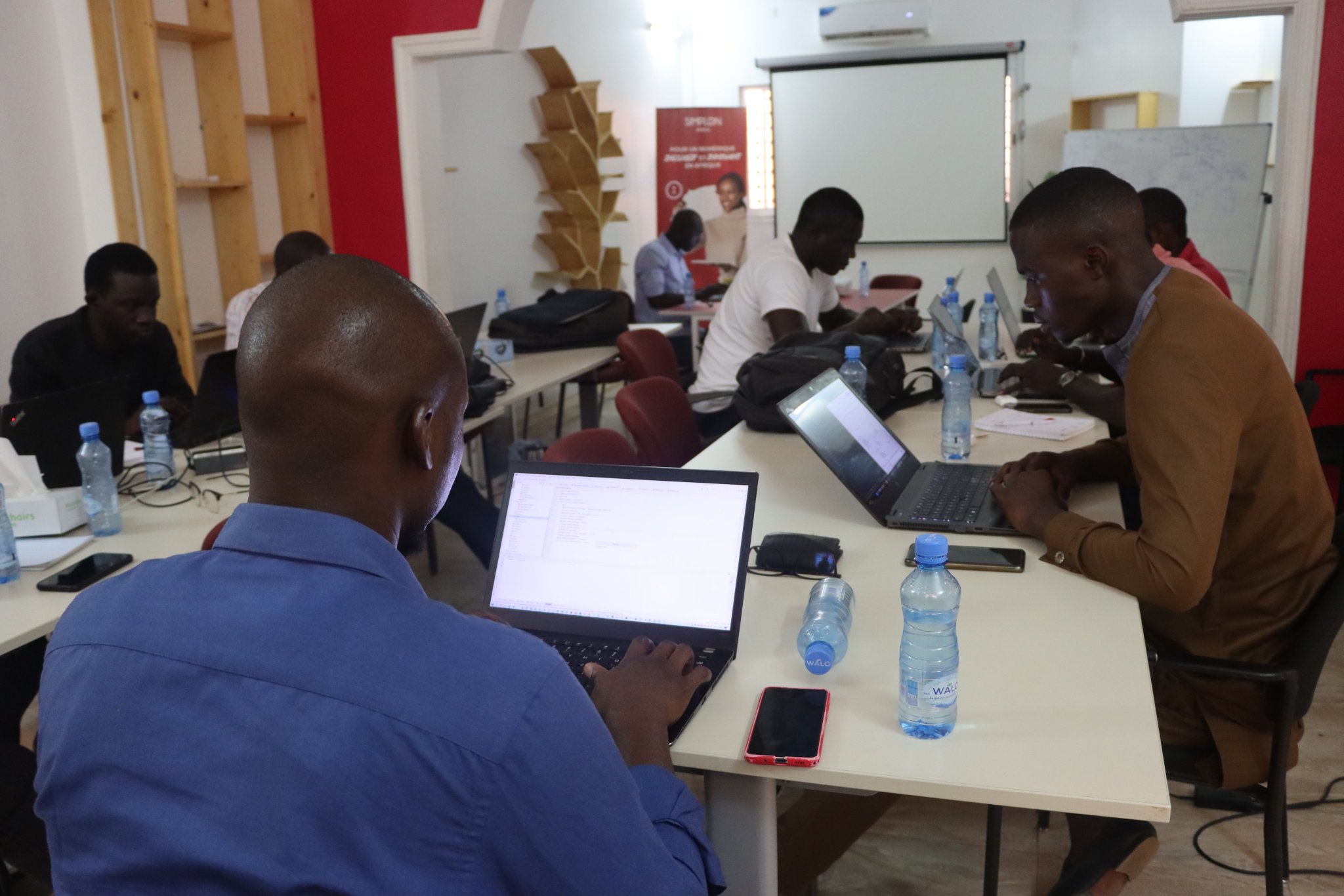 Simplon_Sénégal on Twitter: "Simplon, c'est aussi du "CORP" ! Une offre de service qui s'adresse ...