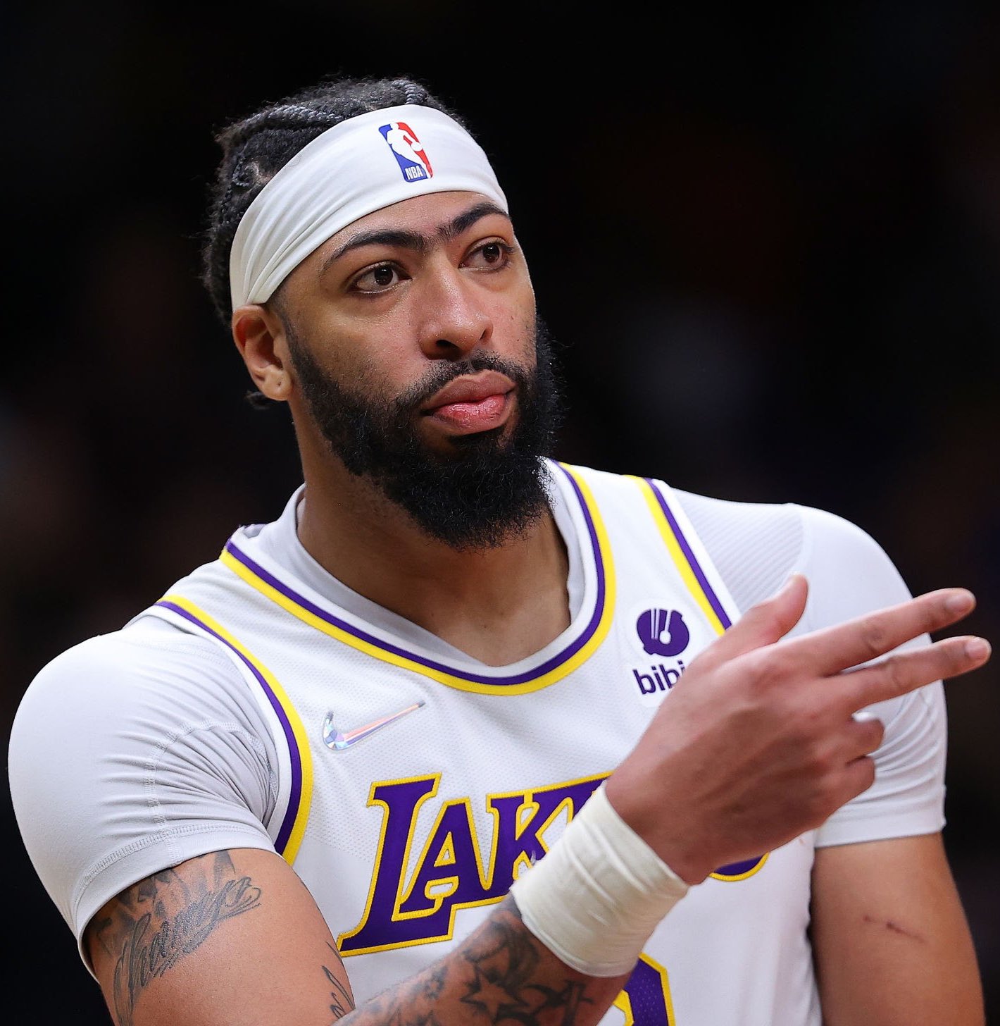 Anthony Davis 63