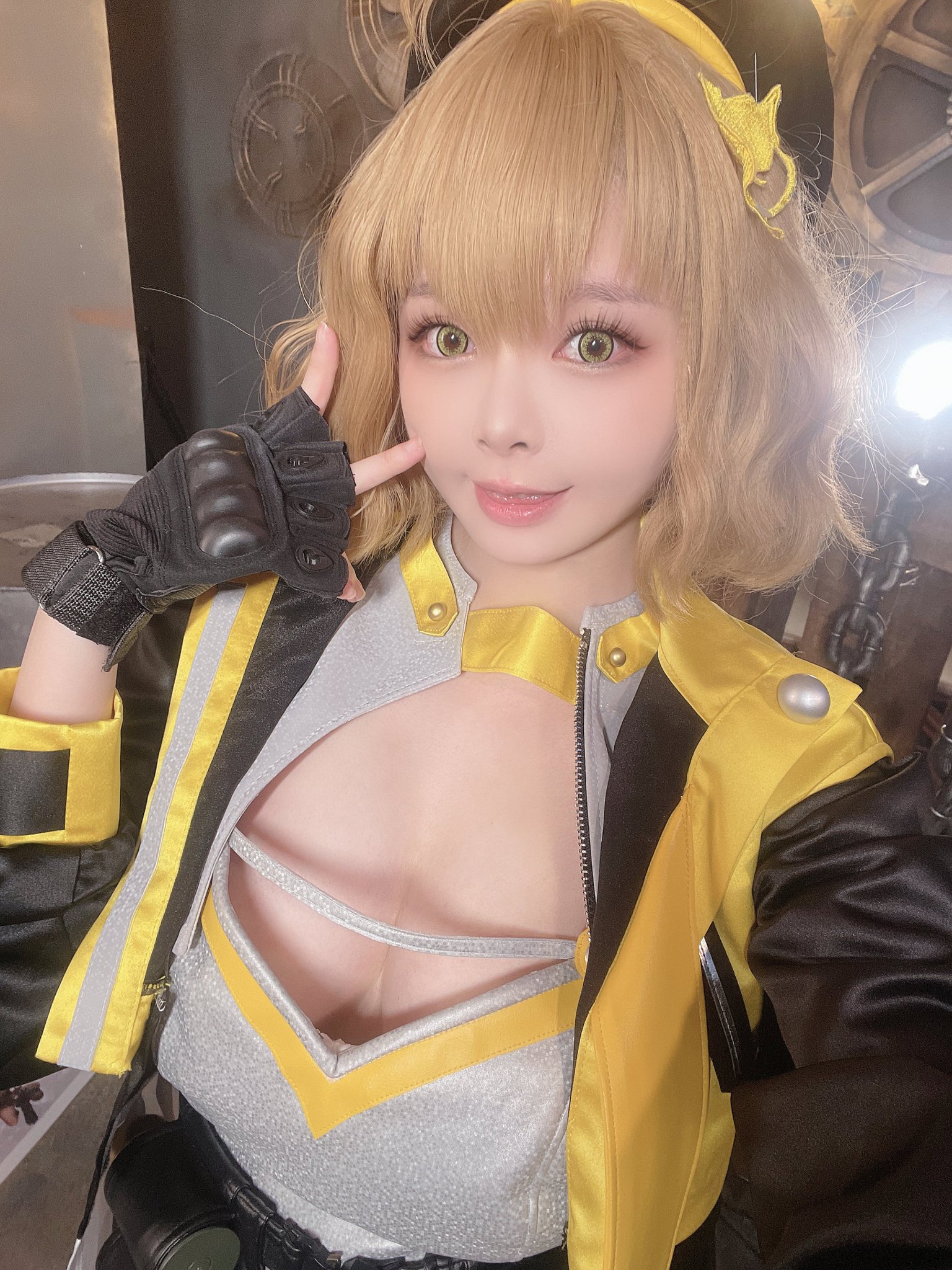 Hachi小芭 on Twitter: "(๑•̀ㅂ•́)و You are with me~ 這個月的獎勵大家都喜歡嗎?~ 下個月的小芭要走懷舊路線啦 好多喜歡的動畫都重作...ㄚㄚㄚㄚ ...