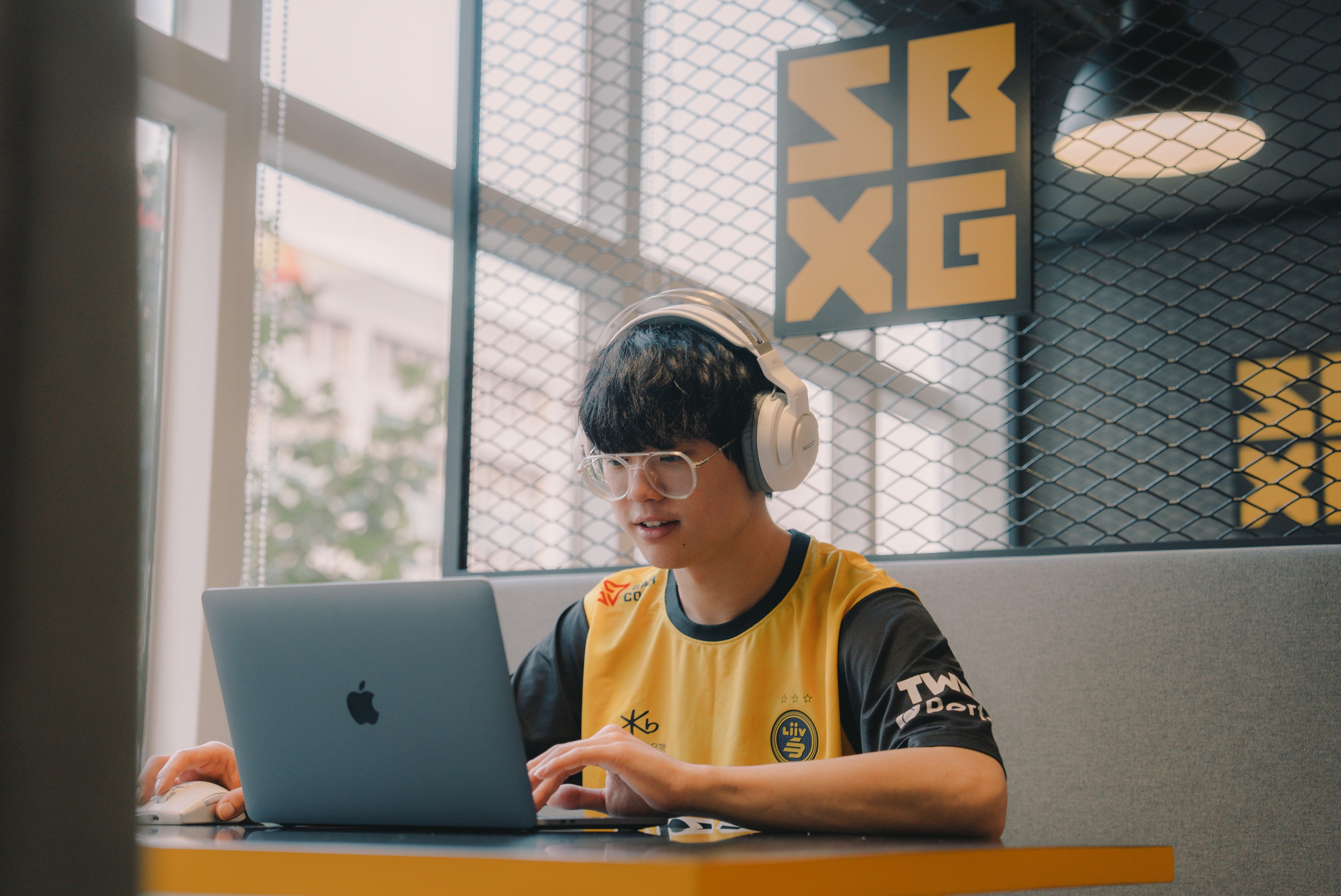 Liiv SANDBOX on Twitter: "‘KART’ IN CLUBHOUSE #SBXG #LiivSANDBOX #CLUBHOUSE #ROCCAT https://t.co ...