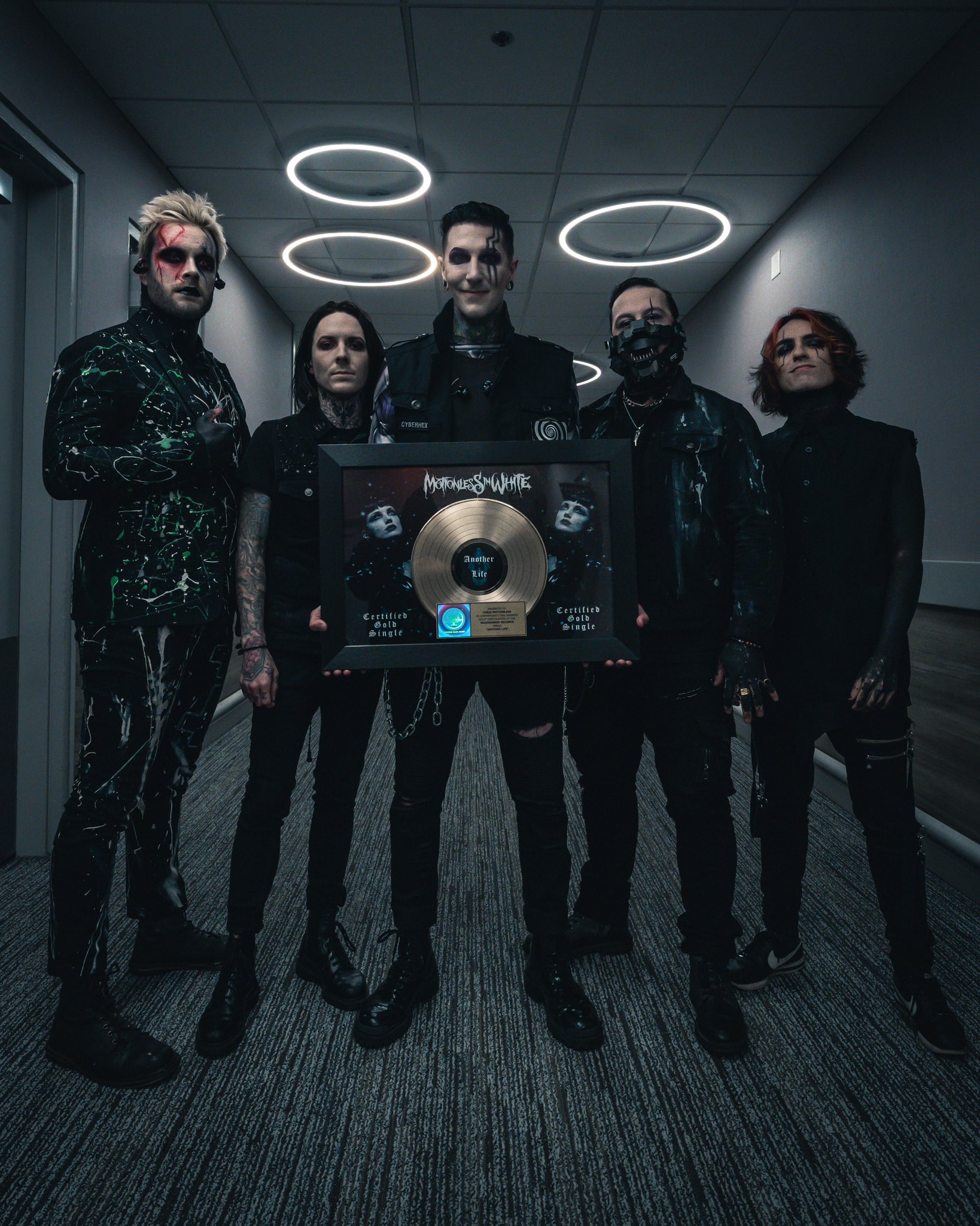 Motionless In White 2022 Chris