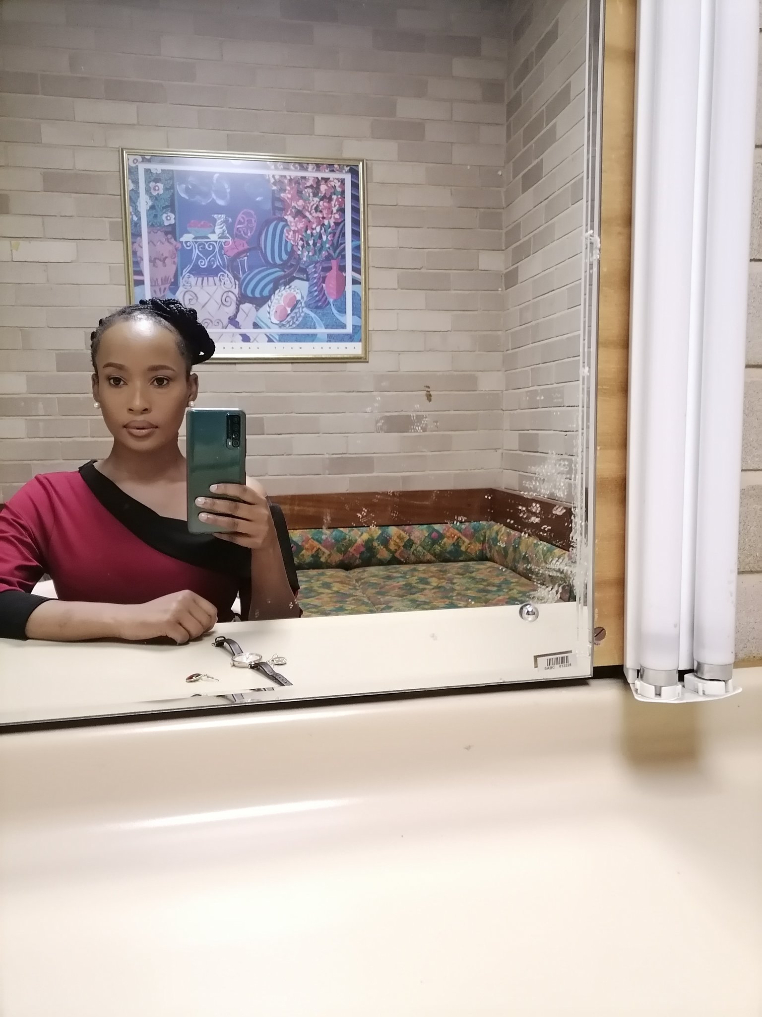 . (@literallylindo) / Twitter