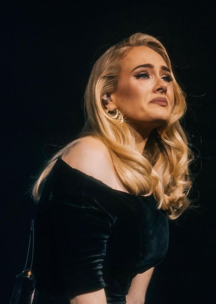 Το AlterEgo της Ντένης on Twitter: "🖤"