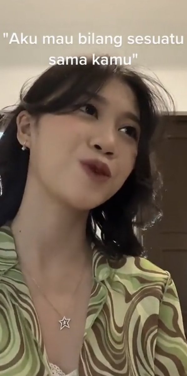 #JKT48Fashion on Twitter: "Lulu Azkiya Salsabila wore H&M Tie Front Chiffon Blouse and Pandora ...