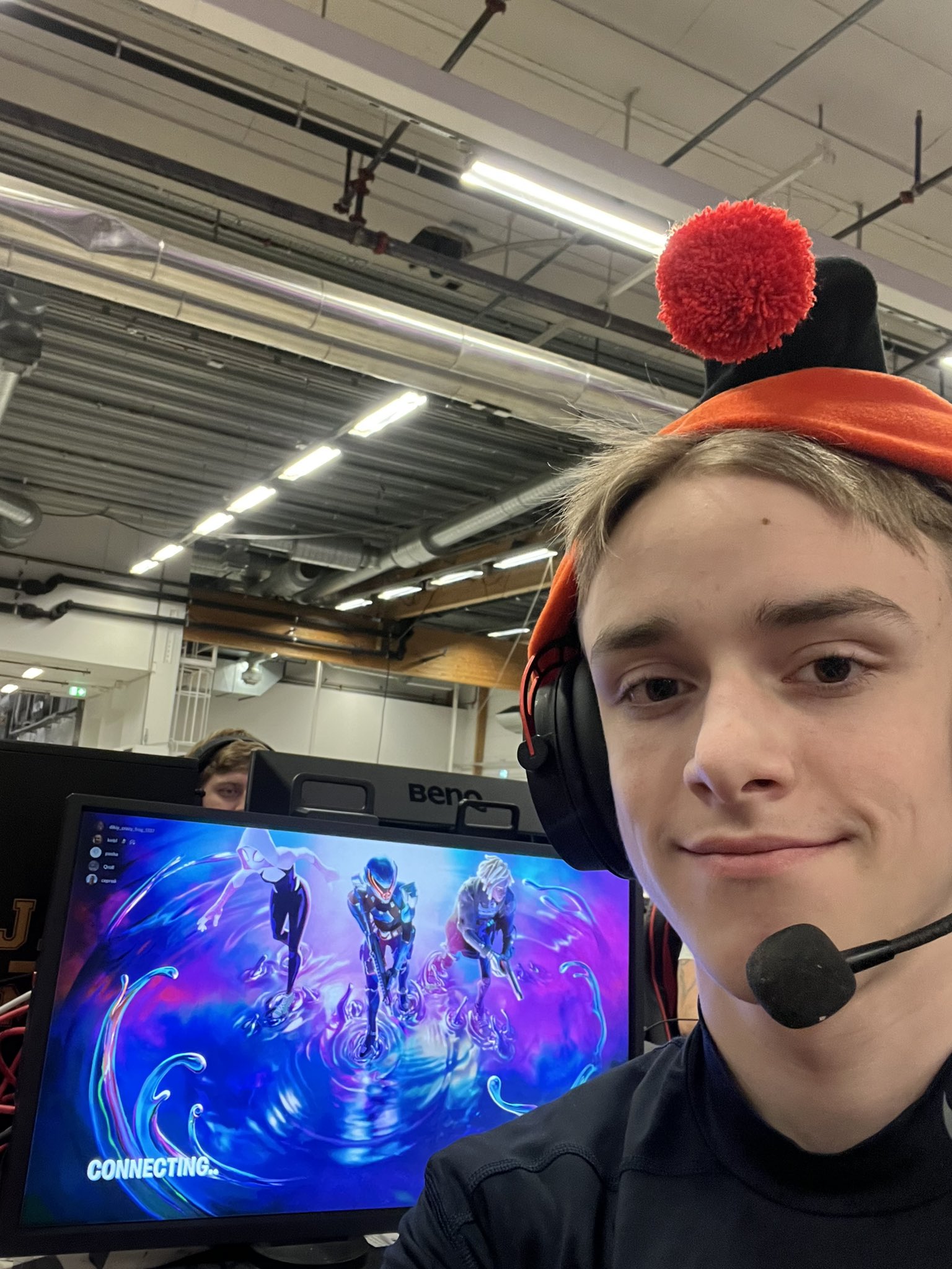 PRM kirb1 🛫🇸🇪 on Twitter: "Arrived at Dreamhack https://t.co/ximNzfTOa3" / Twitter