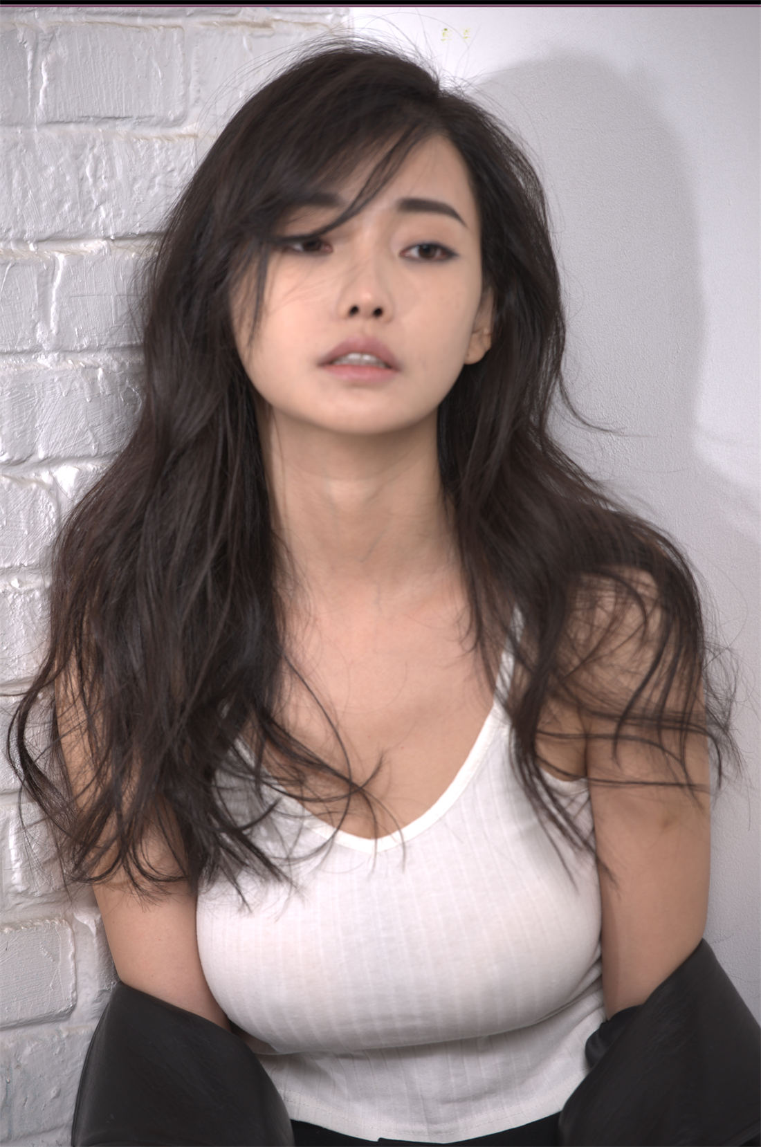 明星生图 长期网址 sc8.life on Twitter: "童II菲（二） 含raw单40M超清细节 性感低胸底裤美脚 睡衣吊带 346张 3.88r取~https://t.co ...