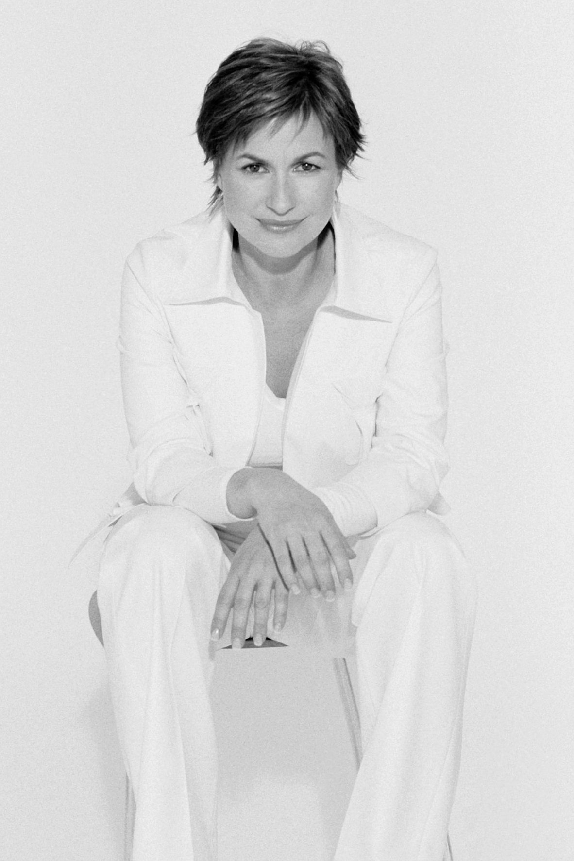 Zoe's feather boa 18K on Twitter: "Emma Forbes Thanks to @BACUK_ https://t.co/kW4NFlCChB" / Twitter