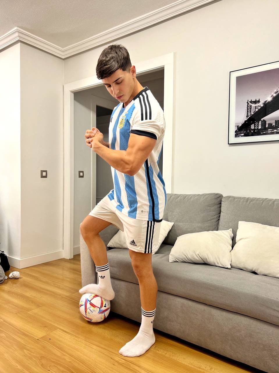 Adrián López on Twitter: "Im with Argentina, don’t you? 😏 Subscribe to see me supporting my team ...