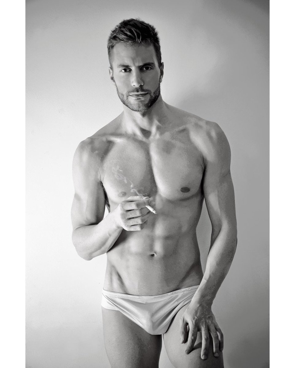 Hot Dudes Good Mood 🇺🇦 On Twitter Rt Gastohn Smoke By Gastohn 8098