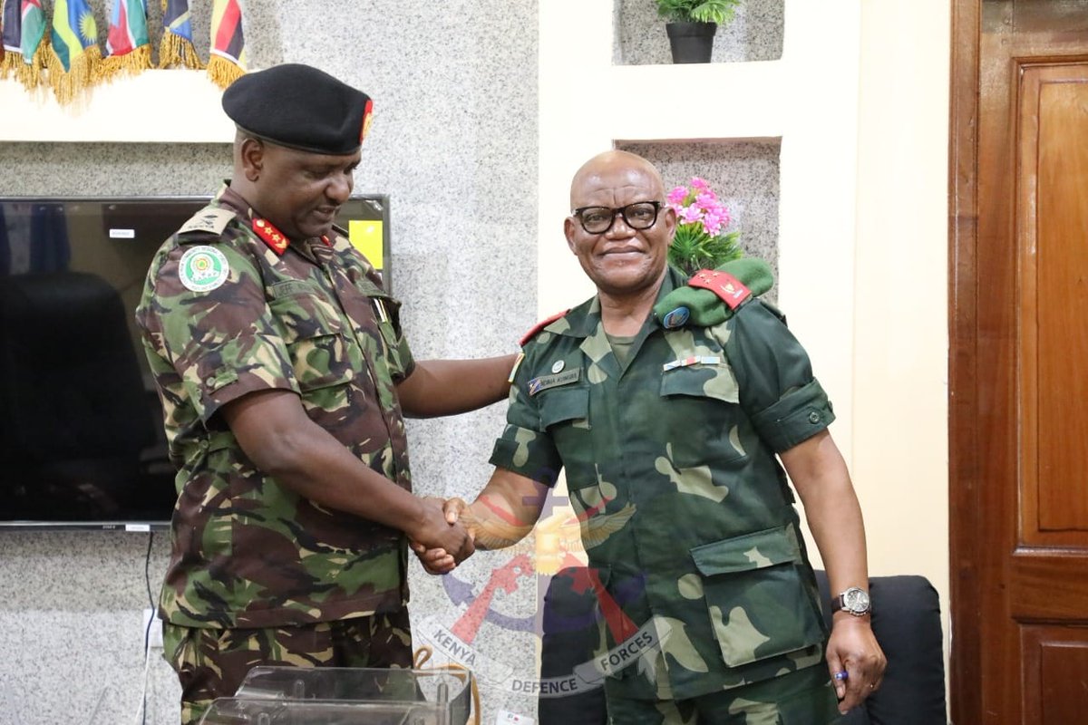 Kenya Defence Forces on Twitter: "The East African Regional Force Commander Major General Jeff ...