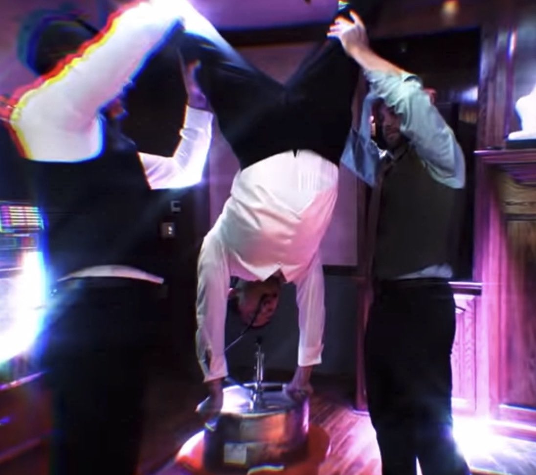 Mandy🗿🪐 || FAN ACCOUNT on Twitter: "“Oh my god I love Damien, he’s such a wholesome innocent ...