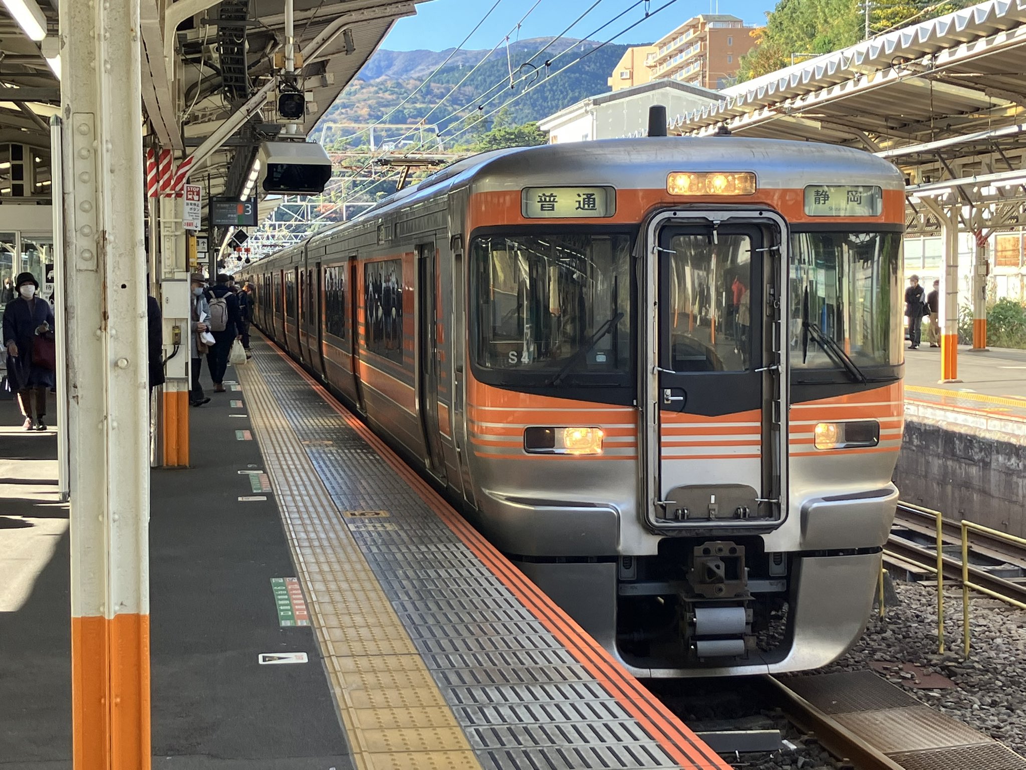 Nishi−Kunitachi on Twitter: "スタンプ巡礼の為に来たら、鉄ヲタにとってホットなクルマ2種に出逢えてお腹いっぱい😋 https://t.co/2LCWK9VerW ...