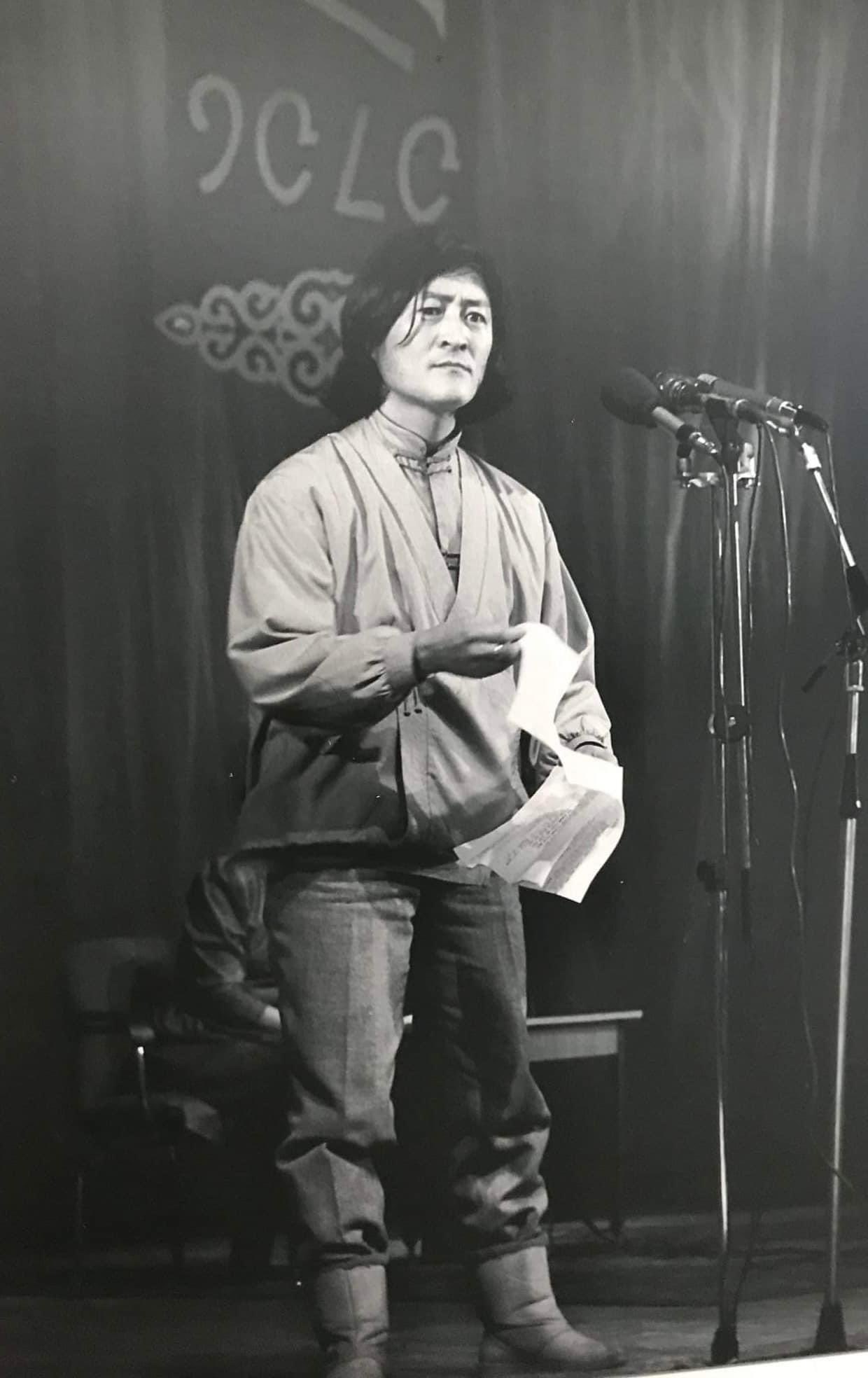 Танхай банди буюу комиксчин Бадарчин On Twitter Би талын хөх чоно Сур шиг сунаж Сухай шиг